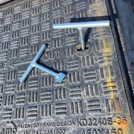 BT Type Lifting Keys | Forward Builders Supplies