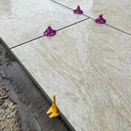 Buy Porcelain & Patio Tile Spacers | 5mm & 10mm Slab Spacers UK ...