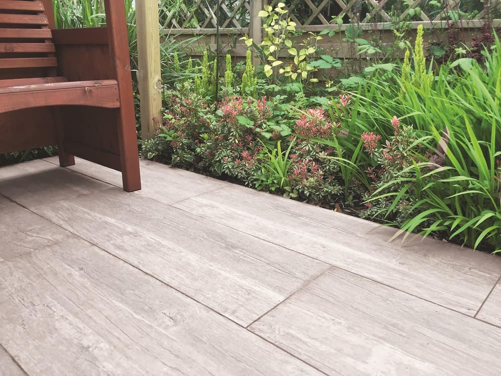 Which is the best primer for porcelain slabs? | Forward Builders Supplies